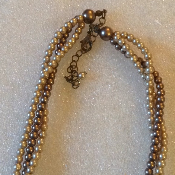 Vintage | Jewelry | Vintage Pearl 3 Strand Necklace | Poshmark